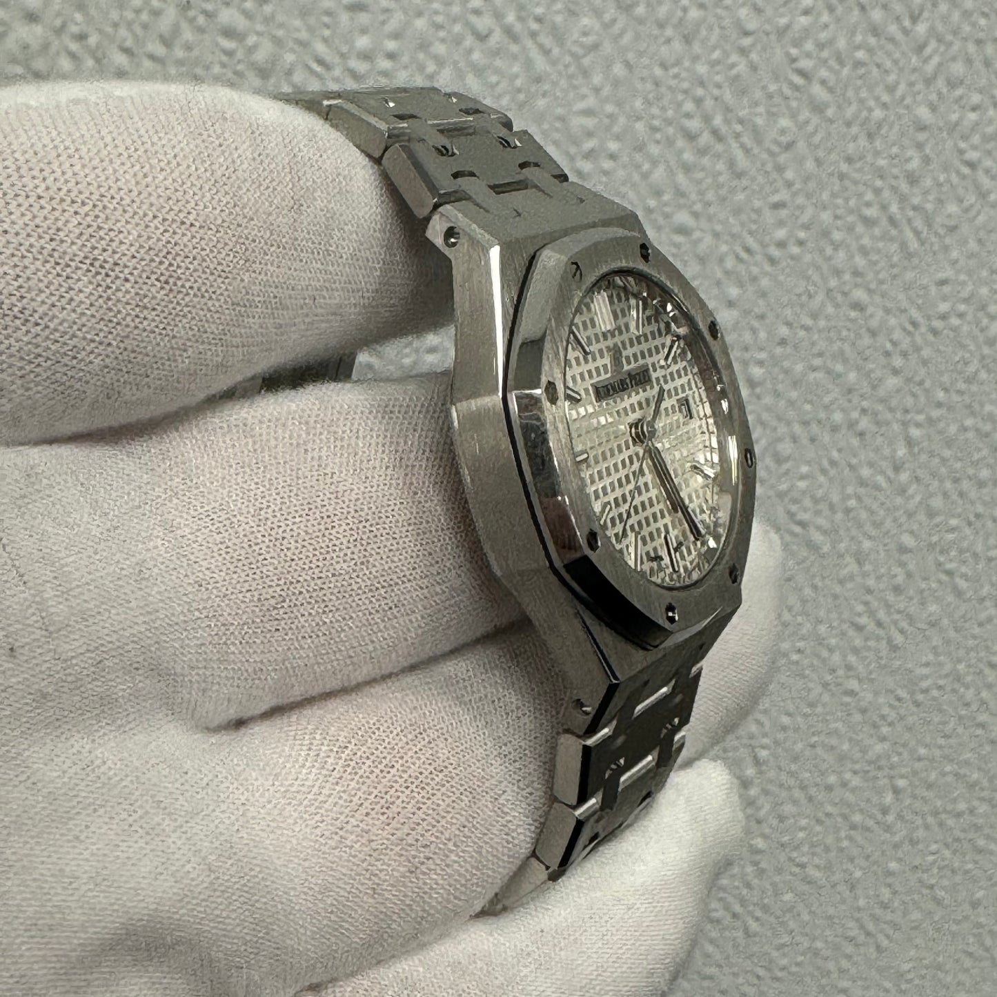 Audemars Piguet Royal Oak 34mm Silver Dial Watch Ref# 77350ST.OO.1261S ...