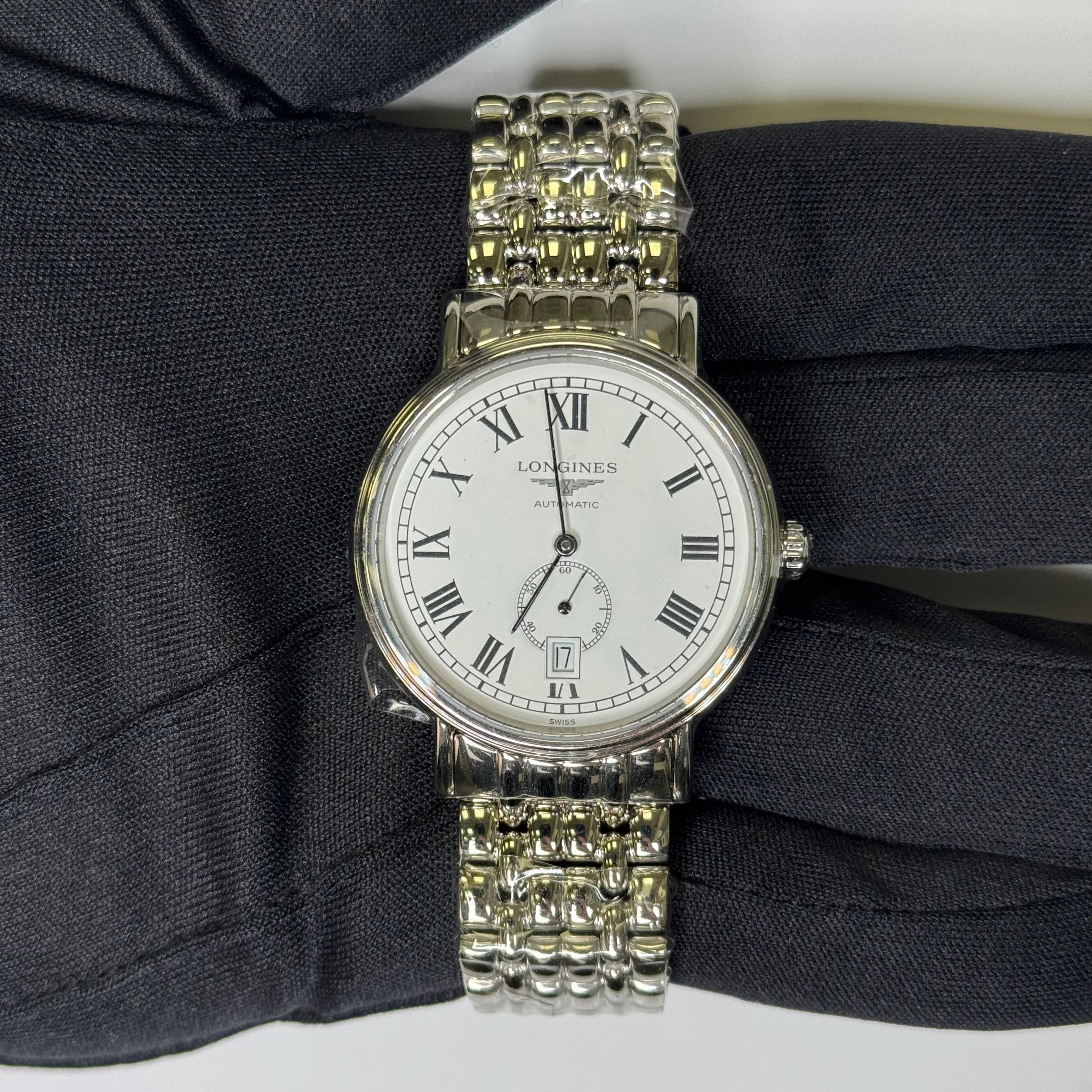 Longines Presence 40mm White Dial Watch Ref#L4.905.4.11.6 – Happy Jewelers